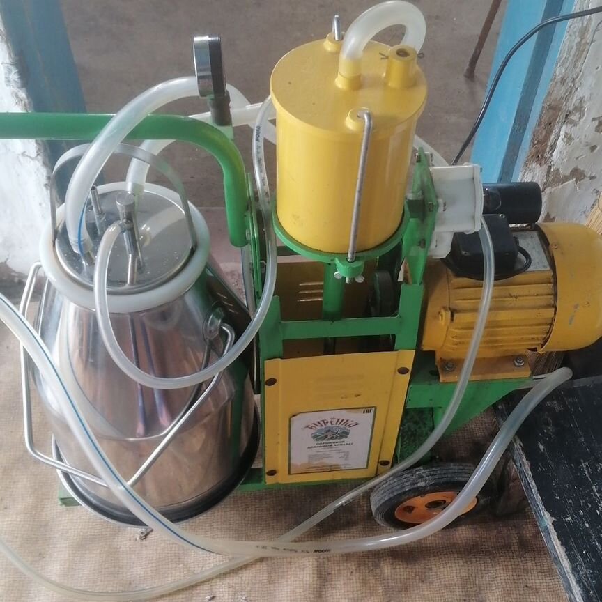 Доильный аппарат Бурёнка