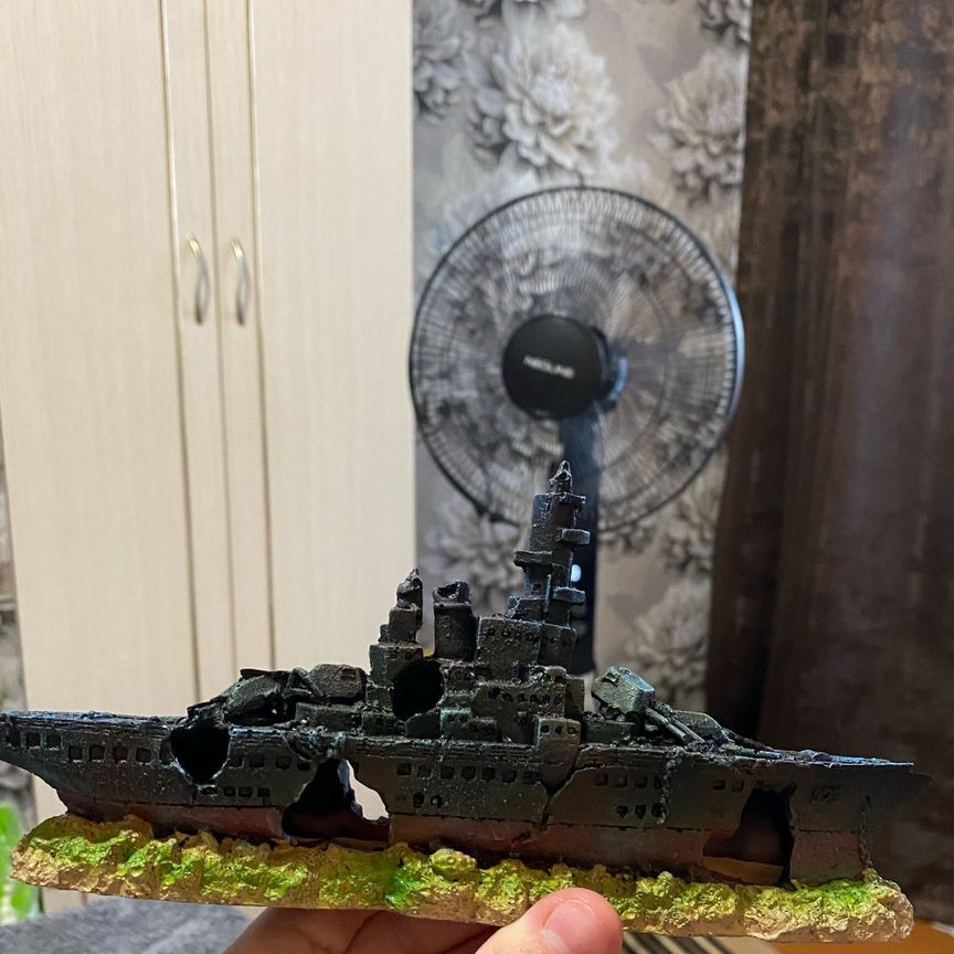 Украшения для аквариума
