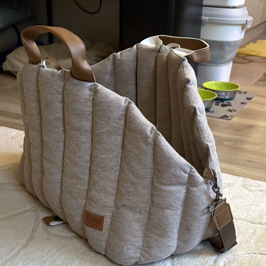 Переноска для средних собак бу