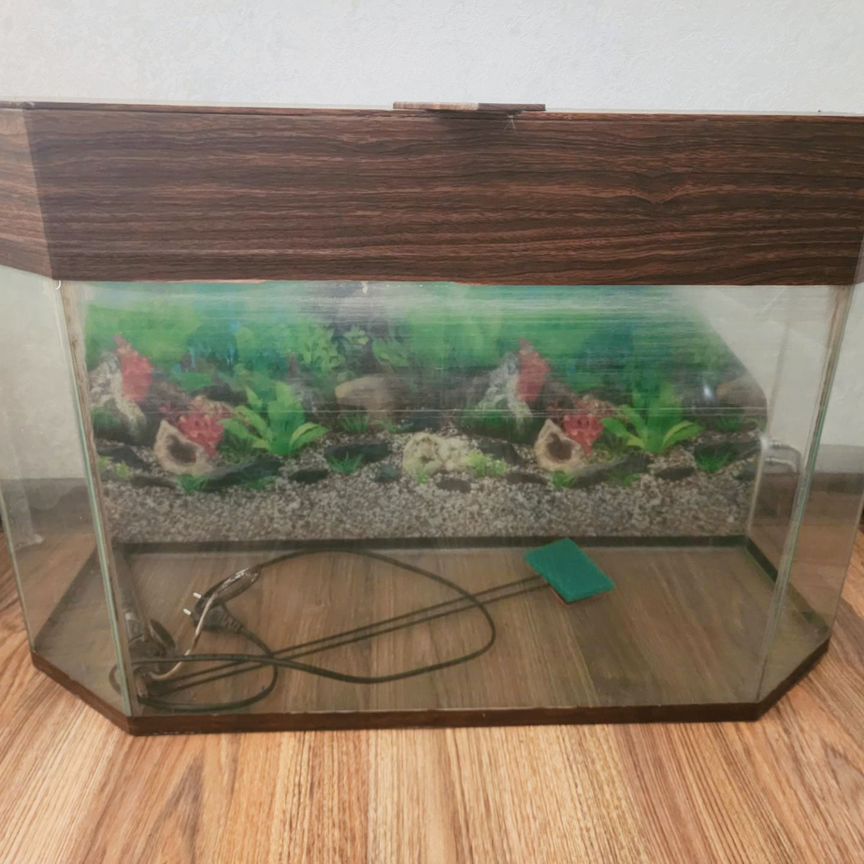Аквариум на 70литров
