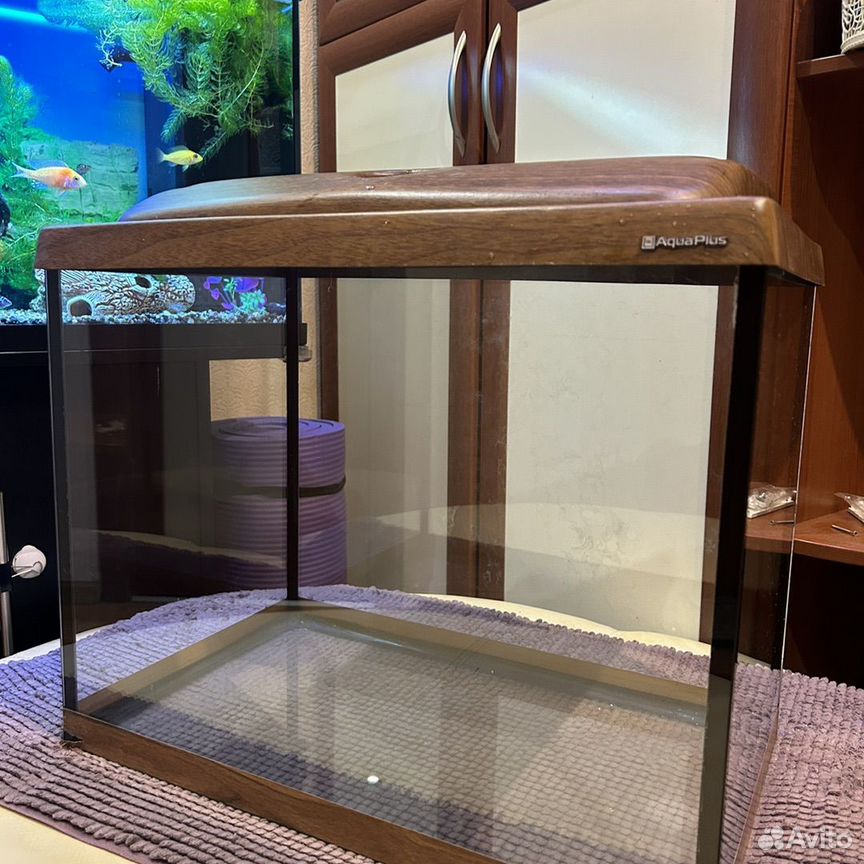 Отдам бесплатно аквариум бу 50л
