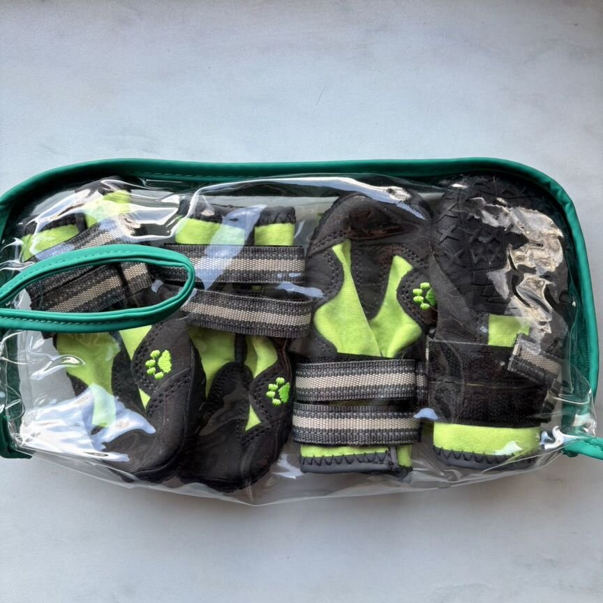 Обувь для собак