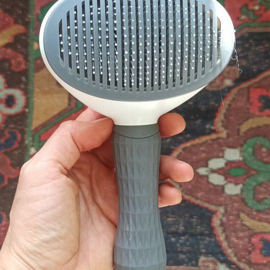 Чесалка для кошек и собак