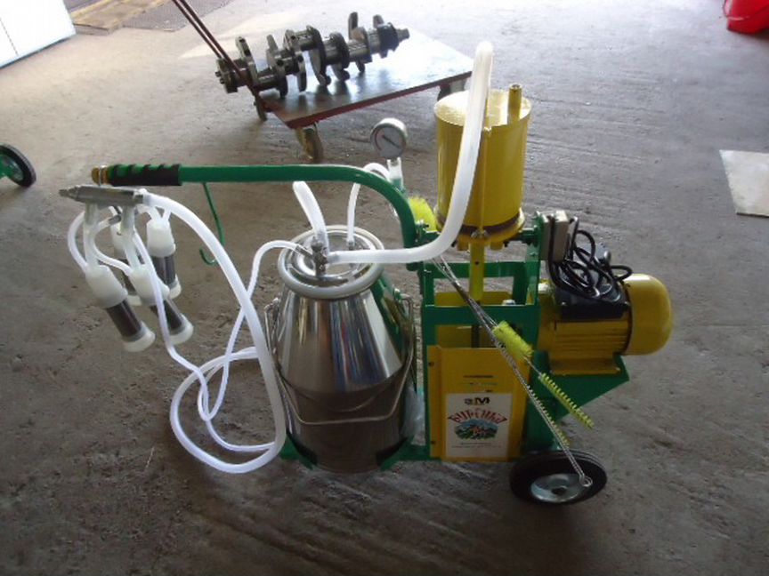 Доильный аппарат "бурёнка"