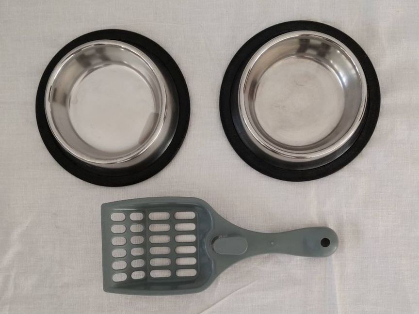 Миски и совок для кошки