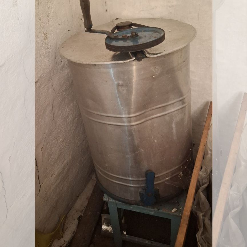 Медогонка 3 рамочная