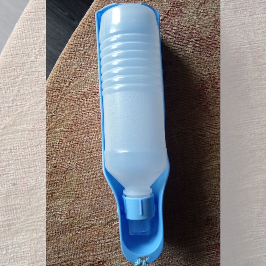 Поилка для собак дорожная