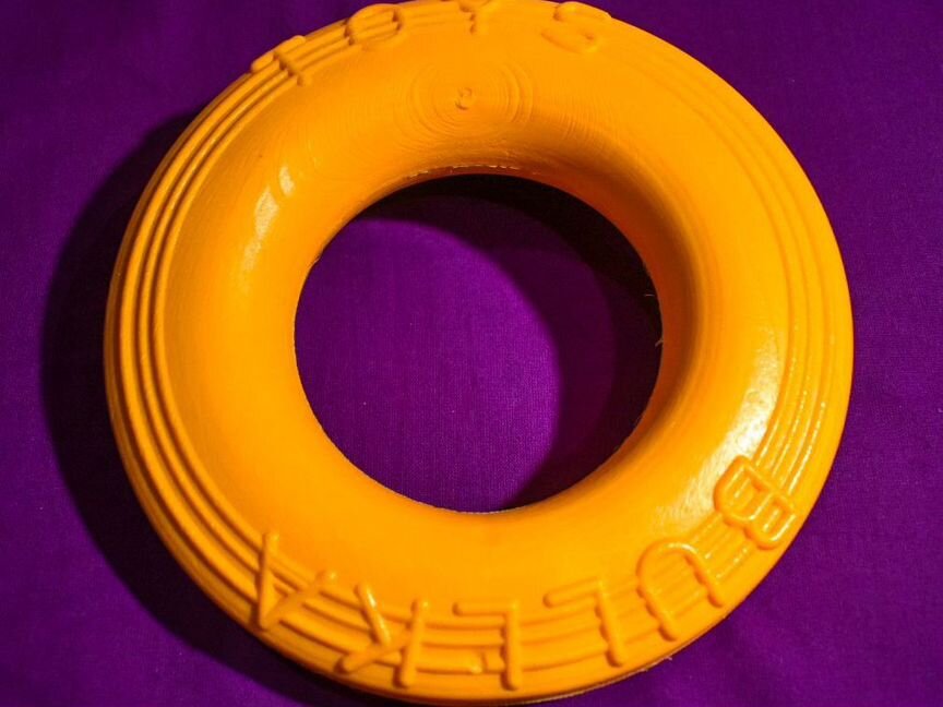 Антивандальная игрушка-кольцо для собак Bullka Toy