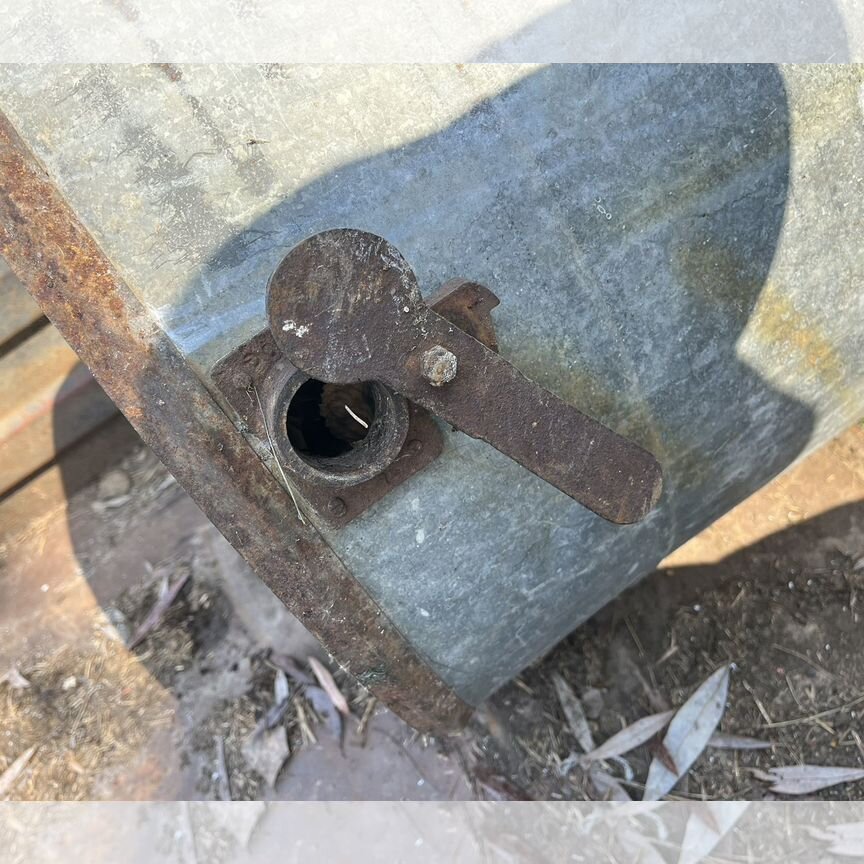 Медогонка 4 рамочная бу