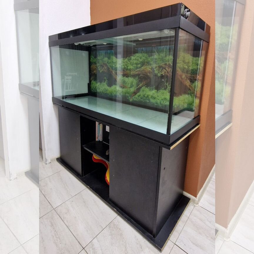 Аквариум 380 литров с тумбой