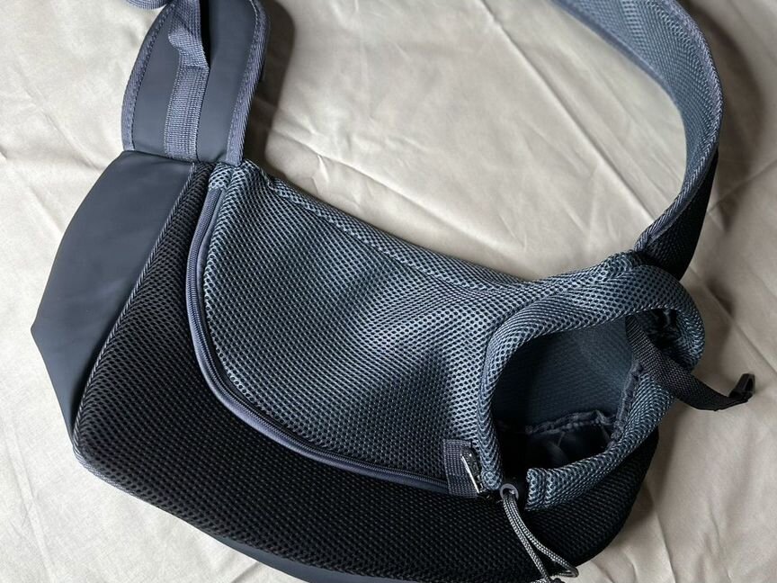 Сумка переноска через плечо для кошек и собак