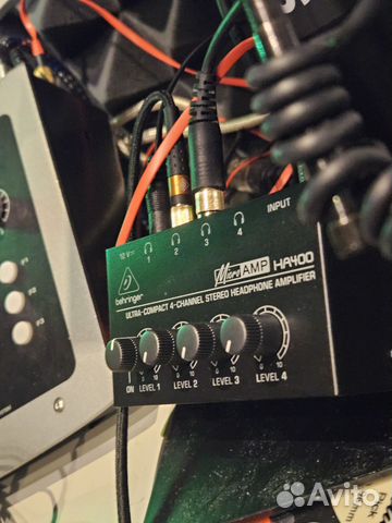 Behringer HA400 усилитель для наушников купить в Кировске | Хобби и ...