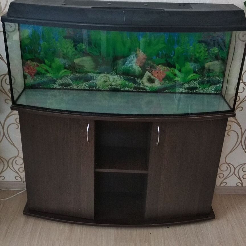 Аквариум с тумбой
