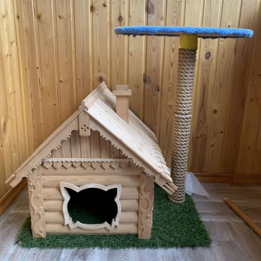 Домик для кошки с когтеточкой