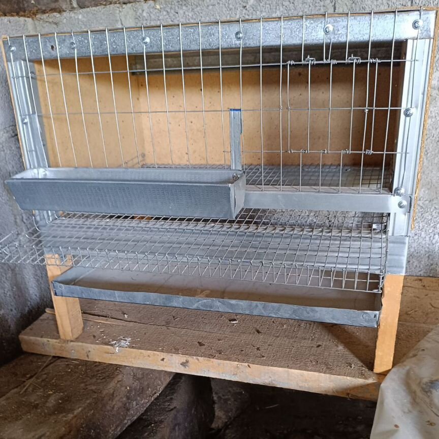 Продам клетку для перепелов