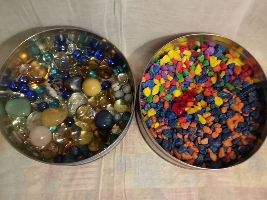 Галька, ракушки для аквариума