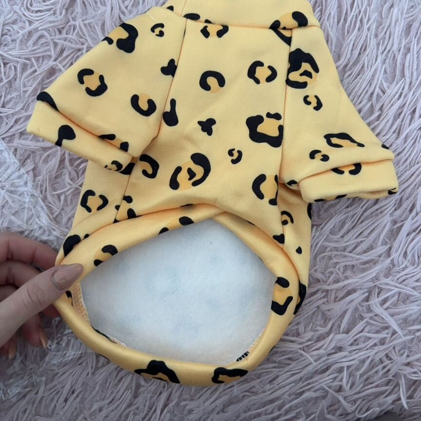 Толстовка для маленьких собак и кошек