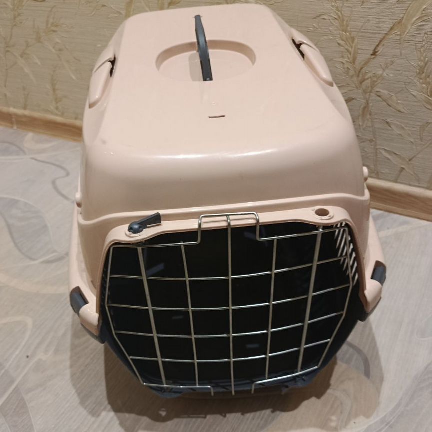 Переноска для животных пластиковая