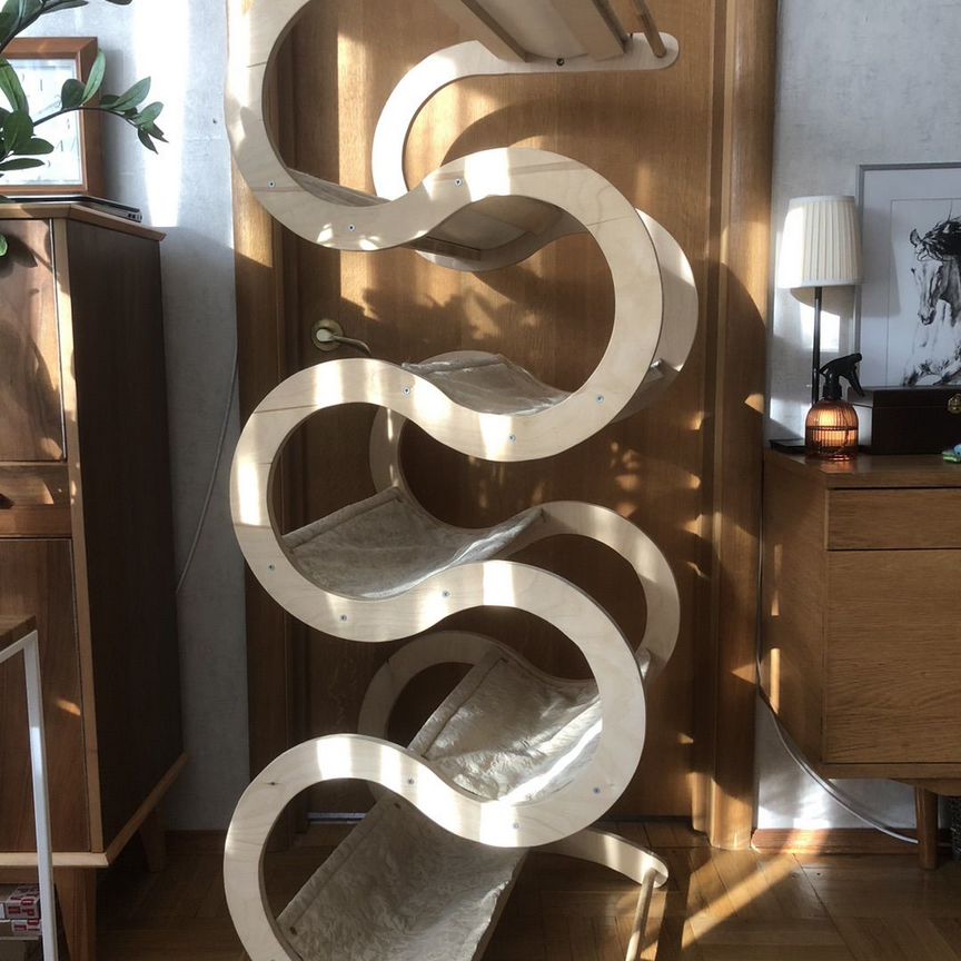 Комплекс/ лежанка для кошек