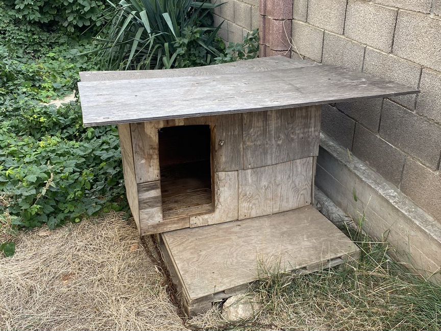 Будка для собаки утепленная