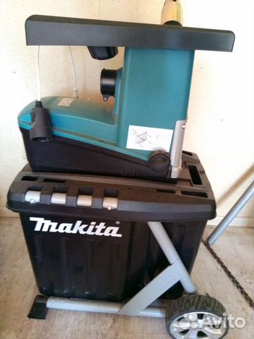 Измельчитель веток makita UD2500 купить в Красногорском | Товары для ...