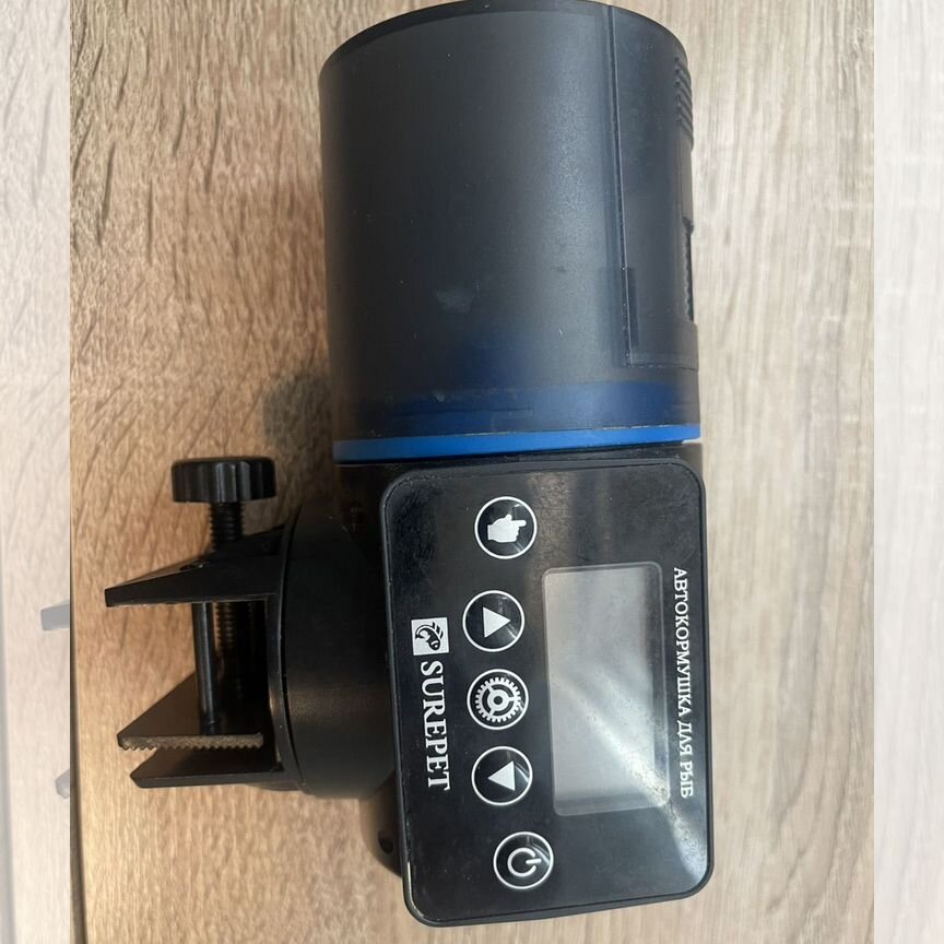 Автокормушка для рыб