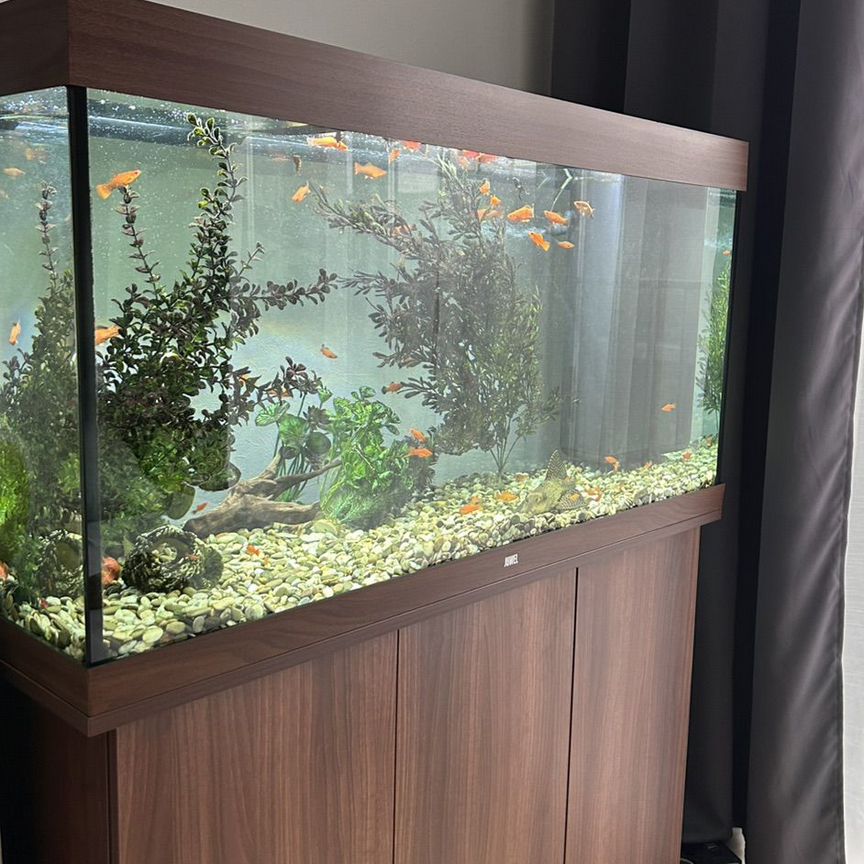 Аквариум с тумбой