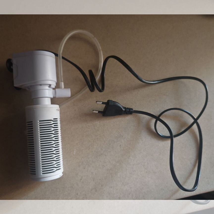 Фильтр для аквариума 600 л/час