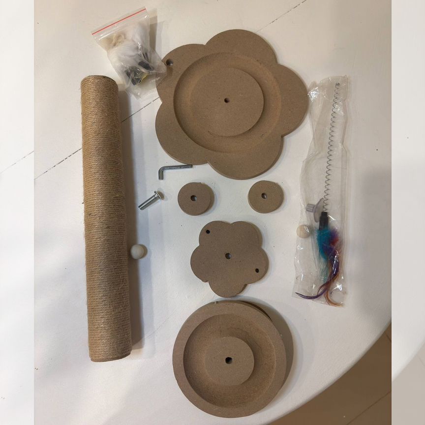 Когтеточка новая