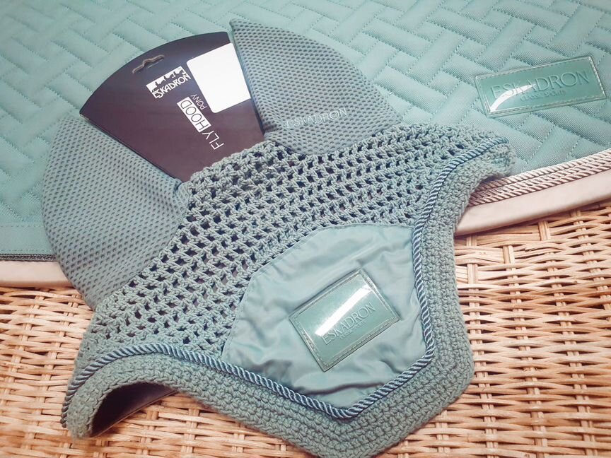 Ушки Эскадрон