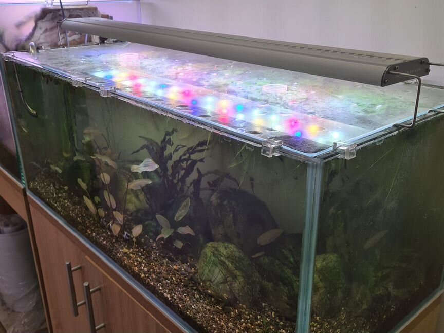 Светильники LED с контроллером для аквариумов