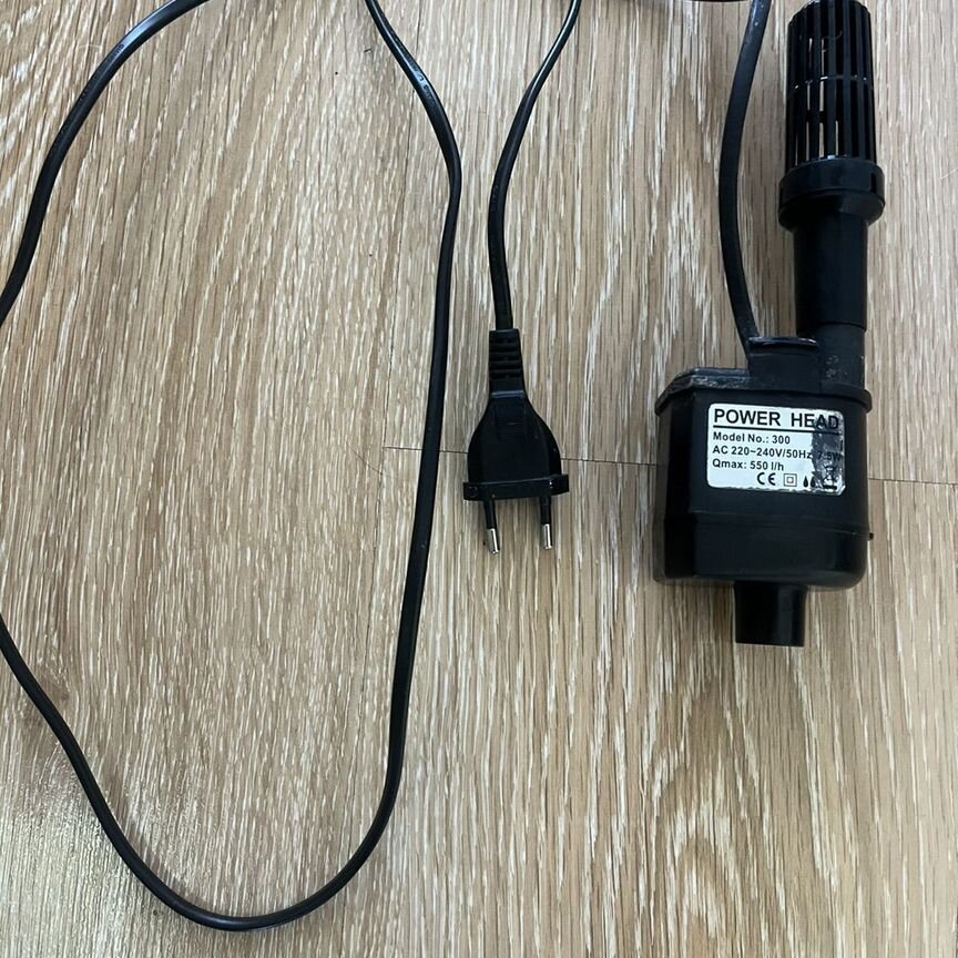 Погружной фильтр Power Head 300 для аквариума