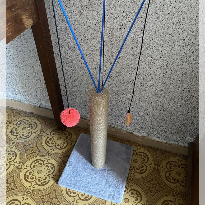 Игрушка,когтеточка для кота
