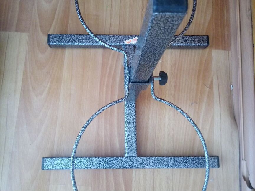 Подставка для мисок