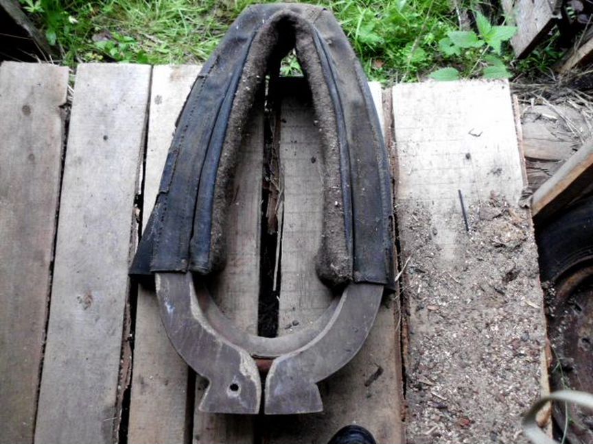 Хомут для лошади