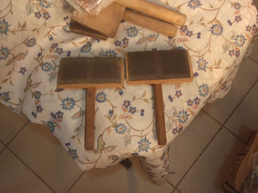 Чески для шерсти,пуха новые
