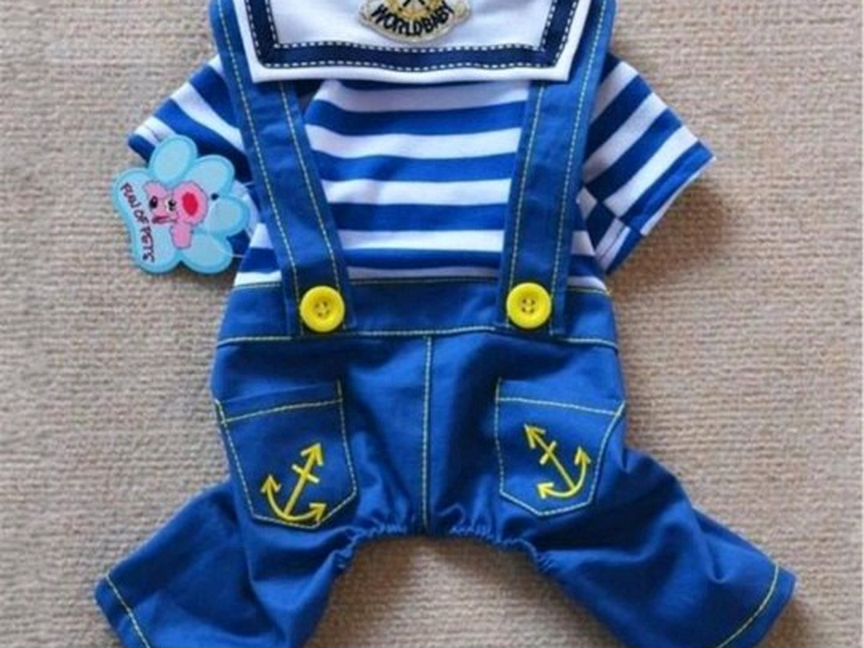 Костюм моряка и обувь