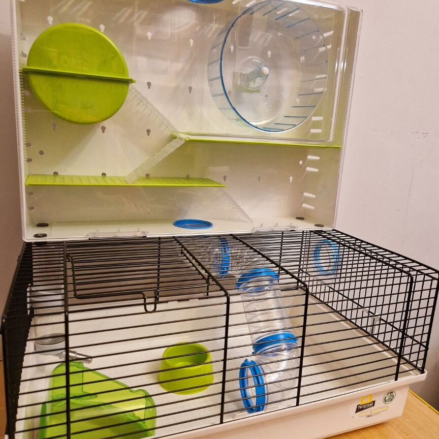 Клетка для хомяка с трубами