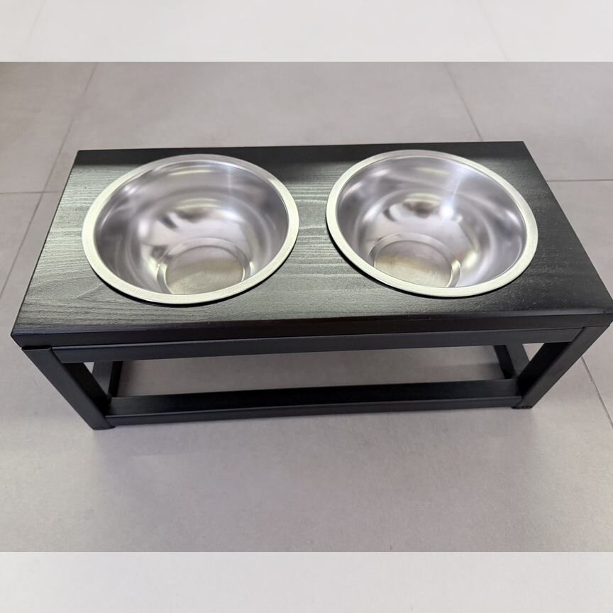 Поставка с мисками