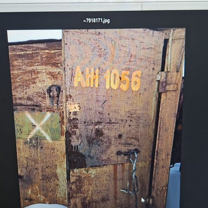 Будка железная 2 м на 2.5м