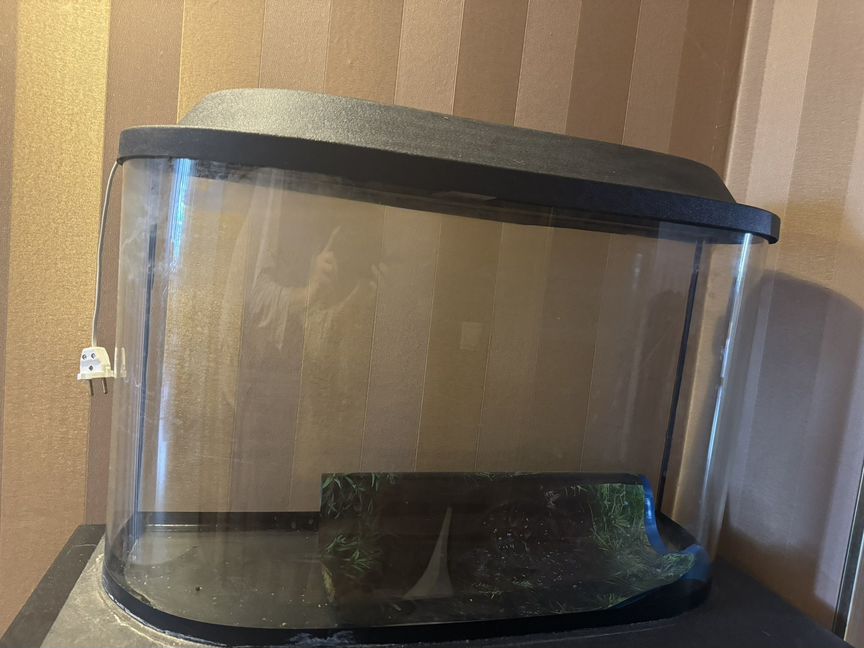 Аквариум с подсветкой и фильтром 85 л