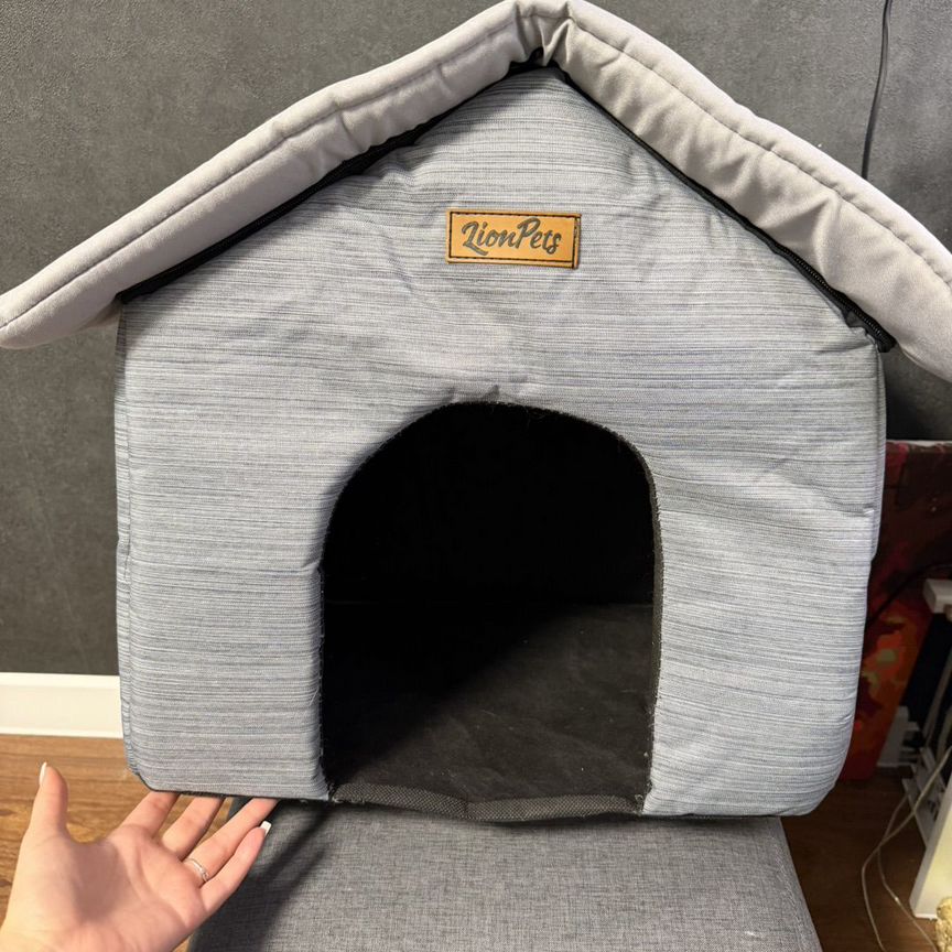 Домик для собаки или кошки