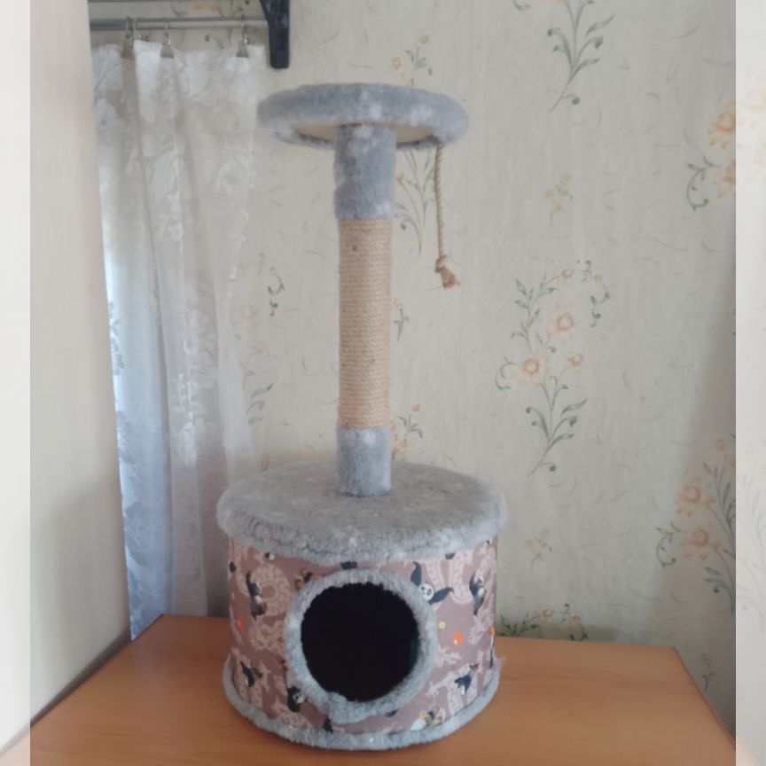 Когтеточка домик для кошки бу