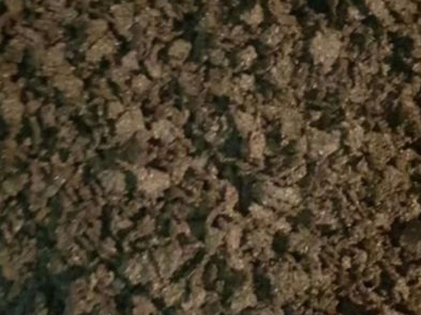 Жмых подсолнечный для кур, индюков, гусей