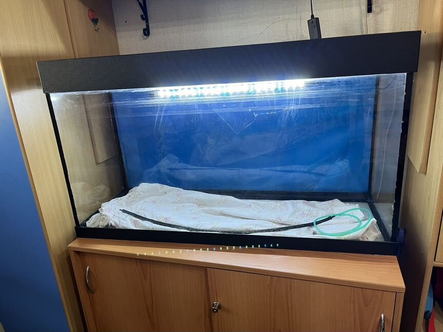 Комплект аквариум с фильтром