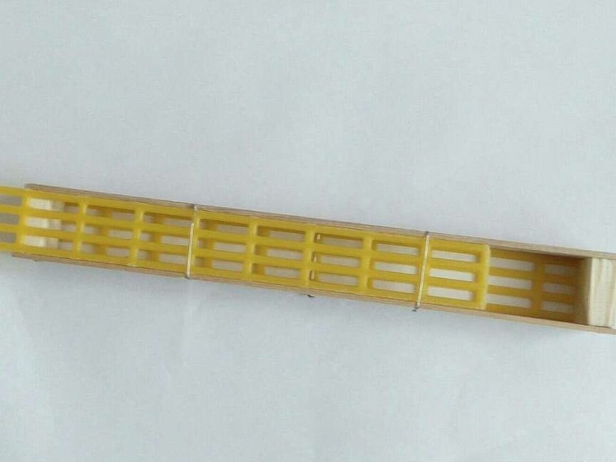 Изолятор Миленина для пчел,пчеломаток,пчеловодство