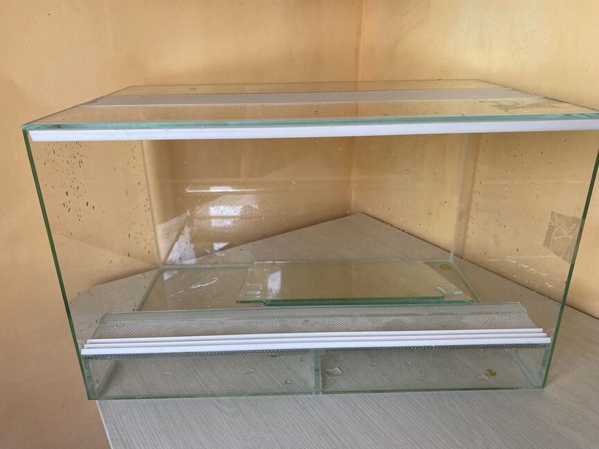 Террариум для рептилий бу