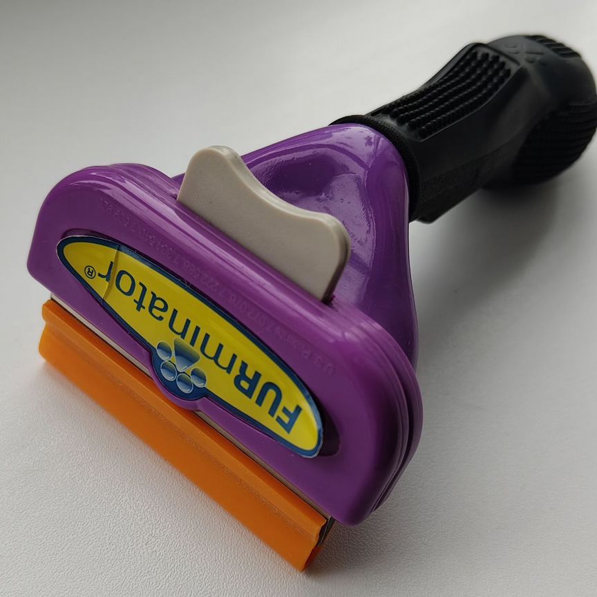 Фурминатор для кошек и собак