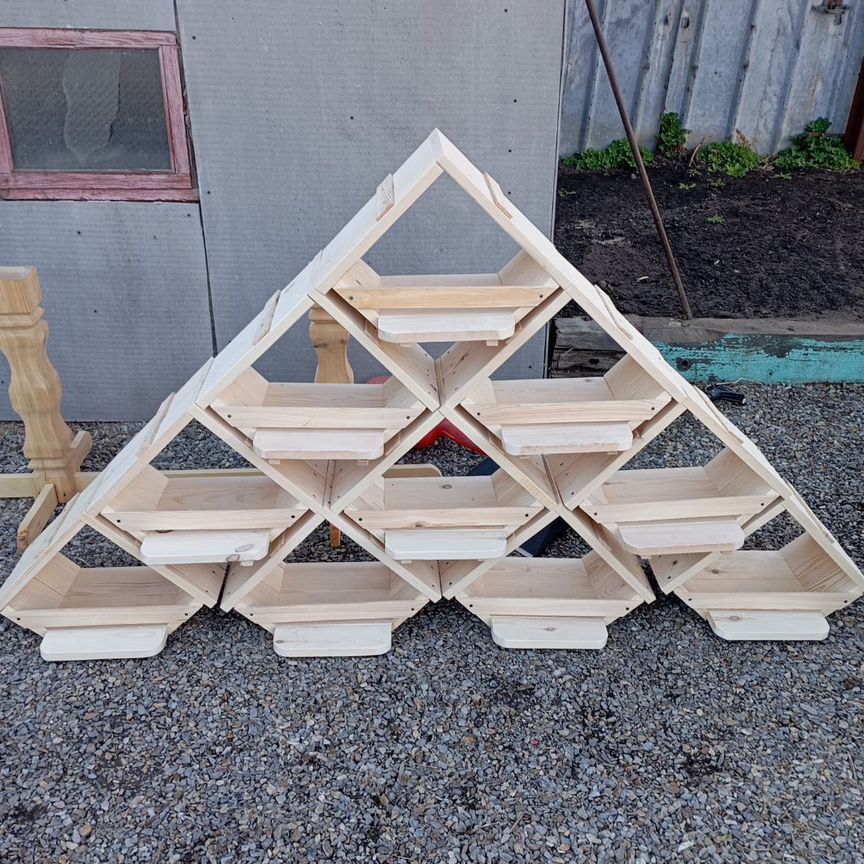 Настенное гнездо для голубей