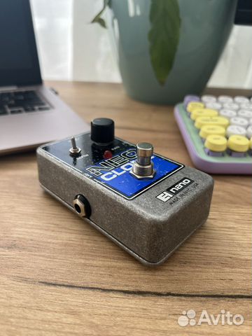 Гитарная педаль EHX Neo clone хорус купить в Москве | Хобби и отдых | Авито